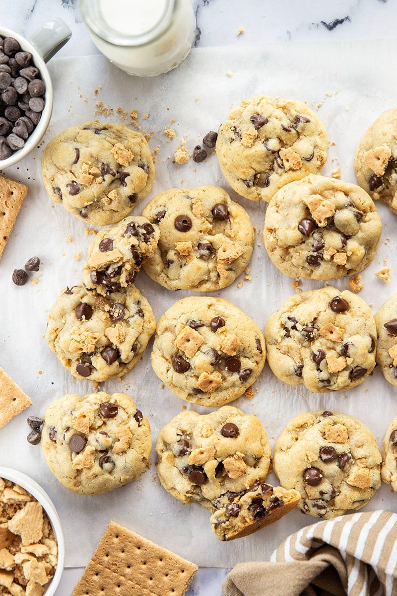 Graham Cracker Chocolate Chip Cookies