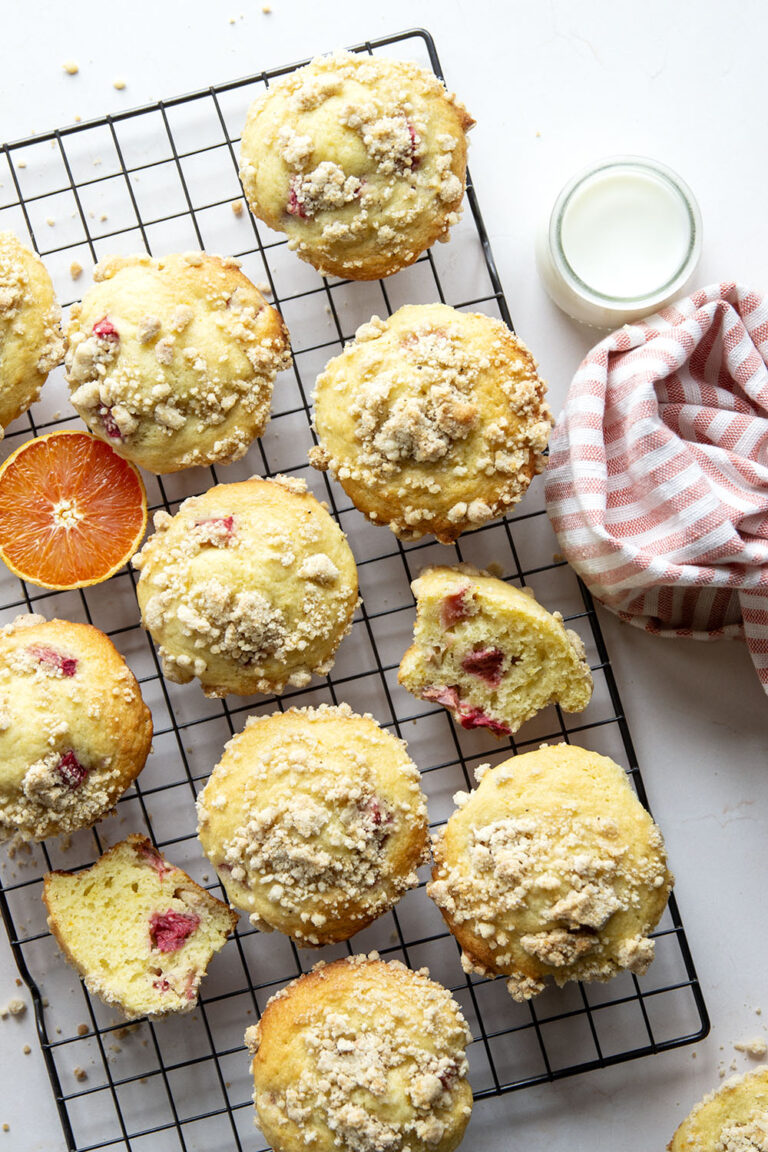 Orange Rhubarb Streusel Muffins