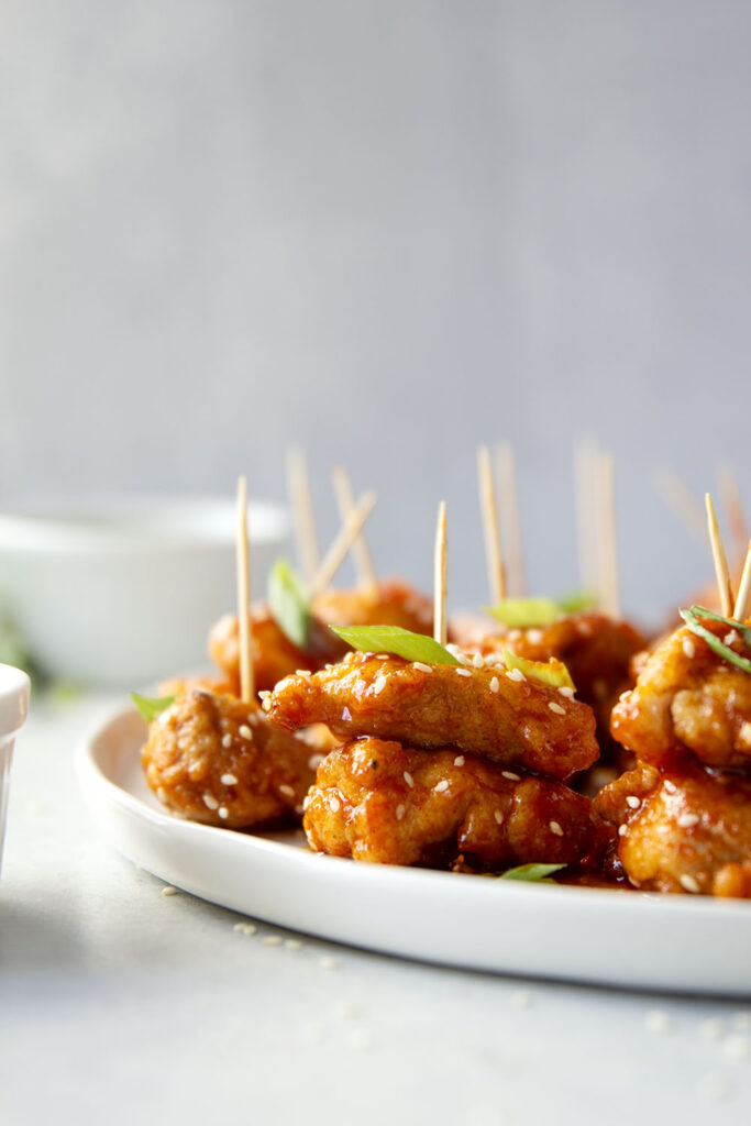 Sticky Gochujang Chicken Bites